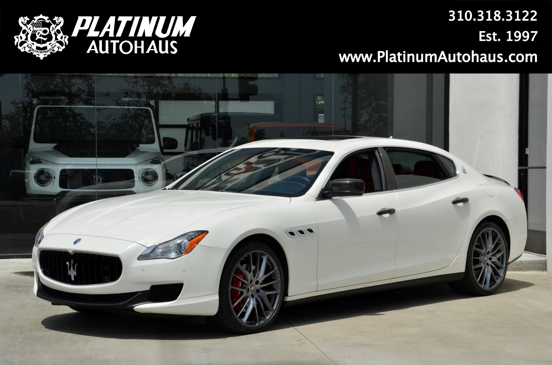 White Maserati Quattroporte